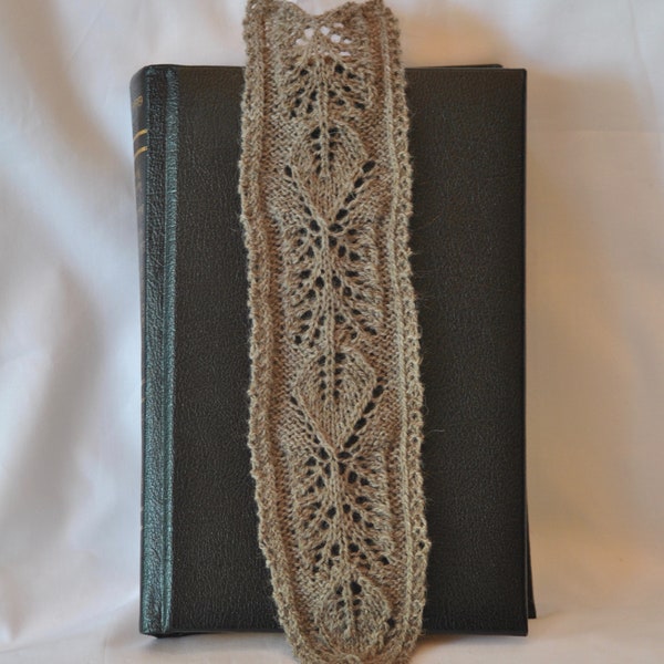 Knitted Bookmark - Etsy