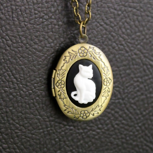 Cat Cameo Necklace - Etsy