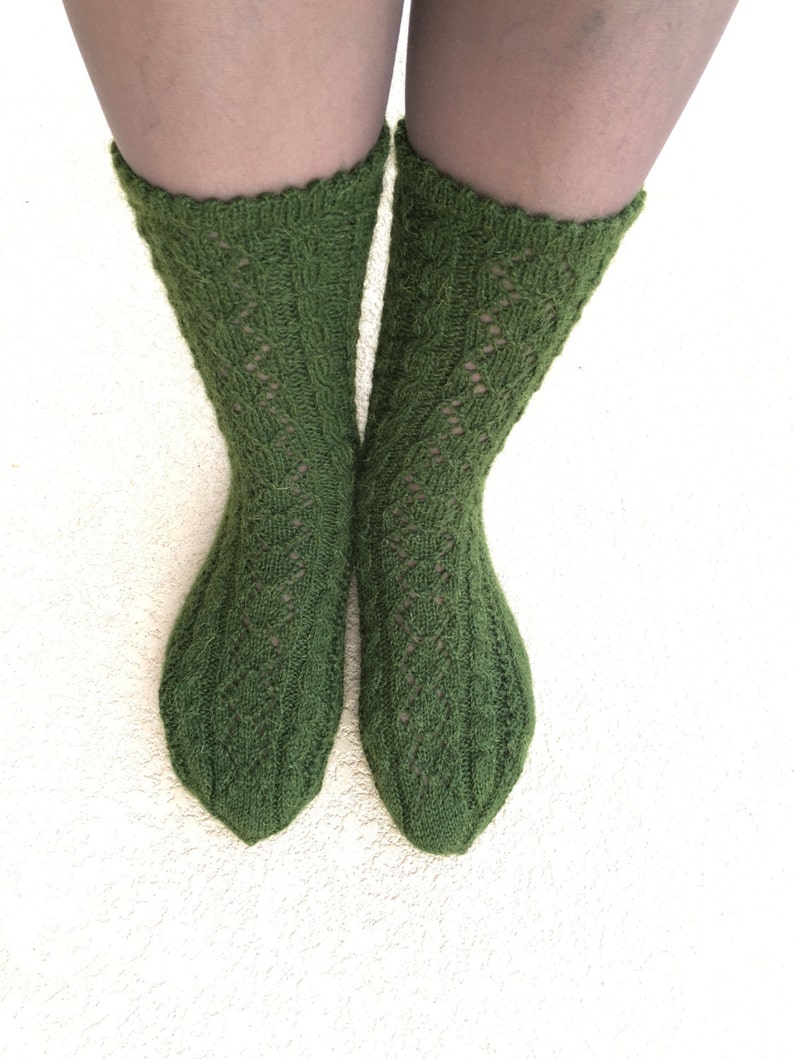 Hand Knit Socks Green goat wool yarn size 7-9 with lace | Etsy