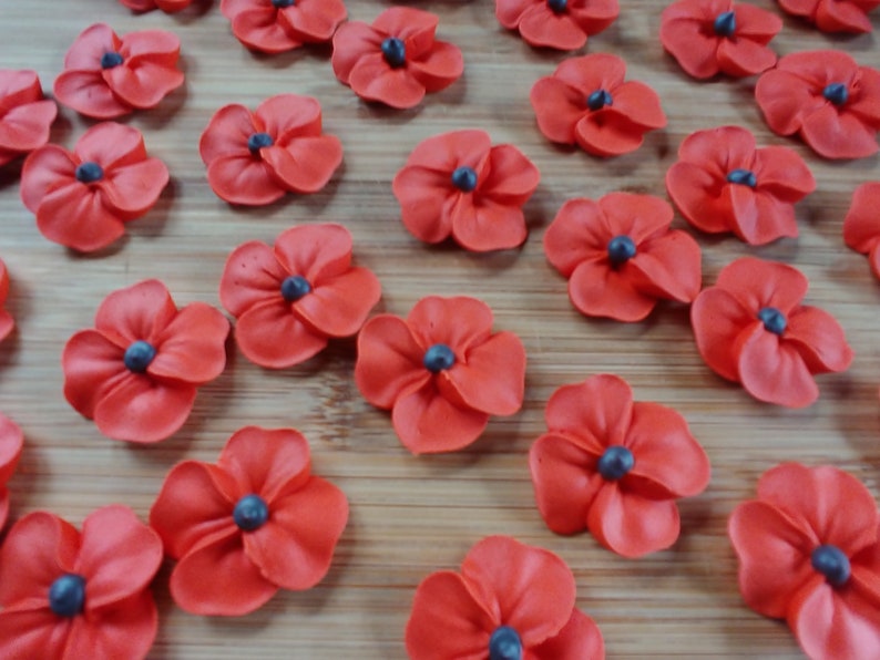 Made to Order 1 dozen large royal icing poppy flowers 1 | Etsy