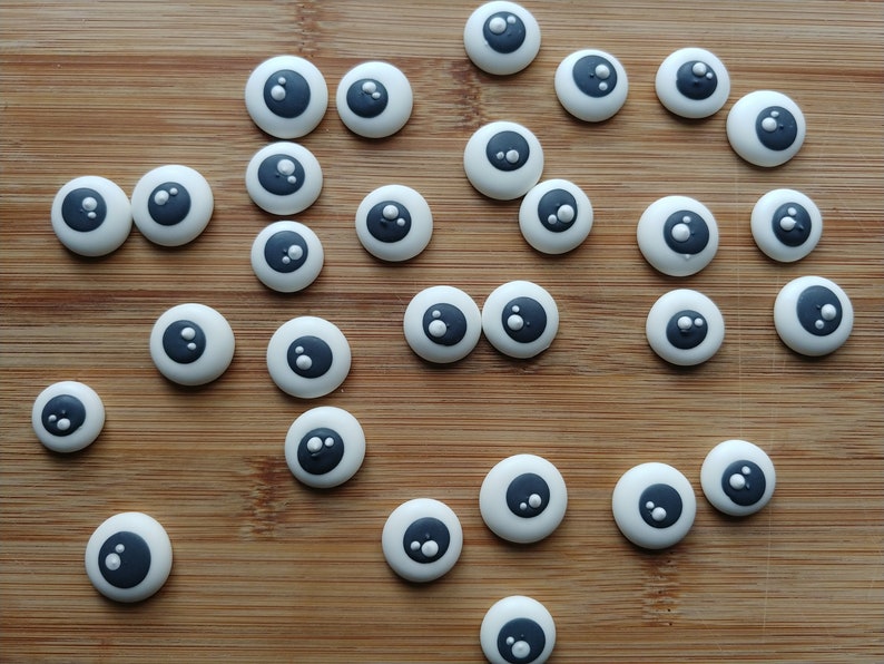 Made to Order 1 Dozen Royal Icing Eyes 3/4 Inch Sugar - Etsy