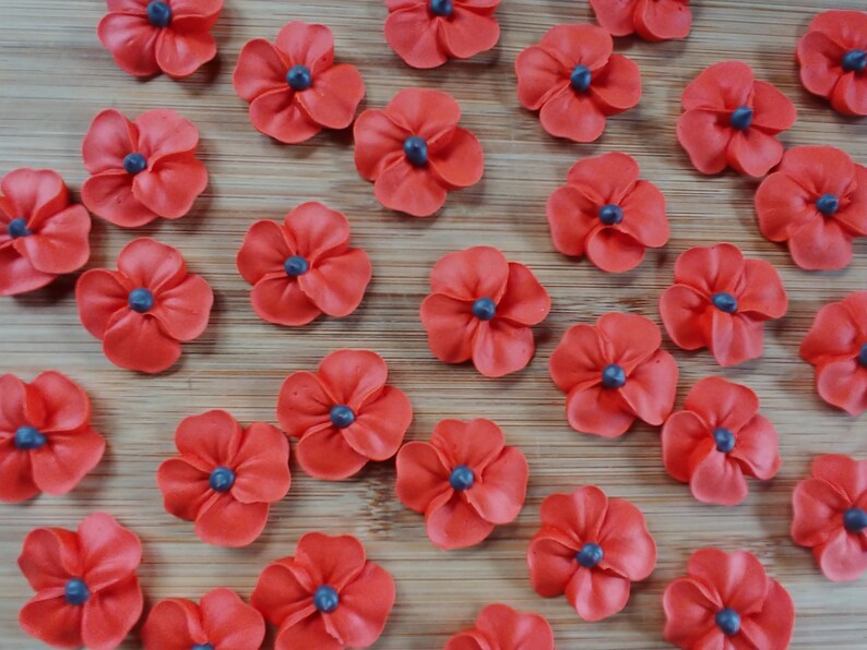 Made to Order 1 dozen large royal icing poppy flowers 1 | Etsy