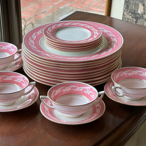 Pink Plate Set - Etsy
