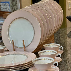 26pc Vintage Lenox China Set W Pale Pink Ground, 14 Dinner Plates, 6 ...
