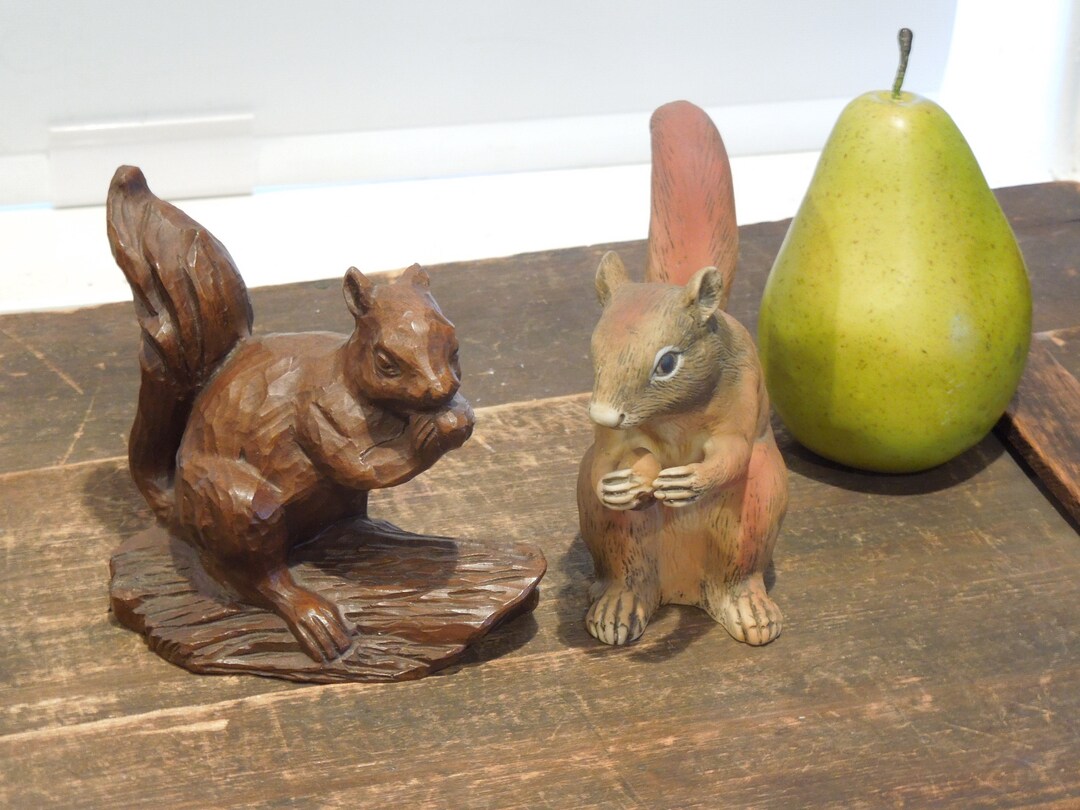 Pair of Vintage Squirrels, Lefton Red Squirrel, Syroco Wood Squirrel ...