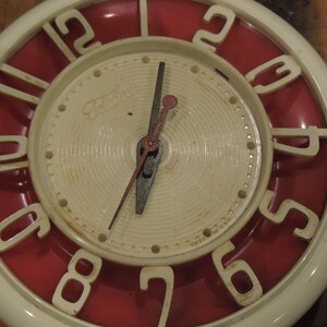 ON SALE!! Rare Mid Century Swirl Red White Electric Clock, Clock ...