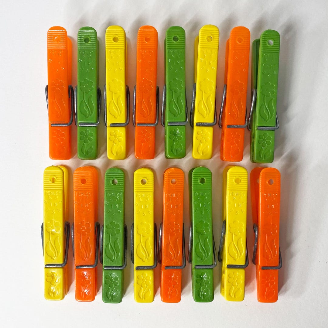 Vintage MCM Penley Plastic Flower Clothespins 16 Count - Etsy