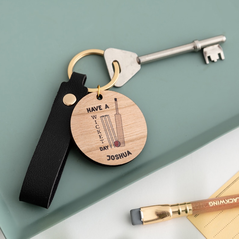 Cricket Pun Personalised Round Oak Wood and PU Leather Keyring | | the ...