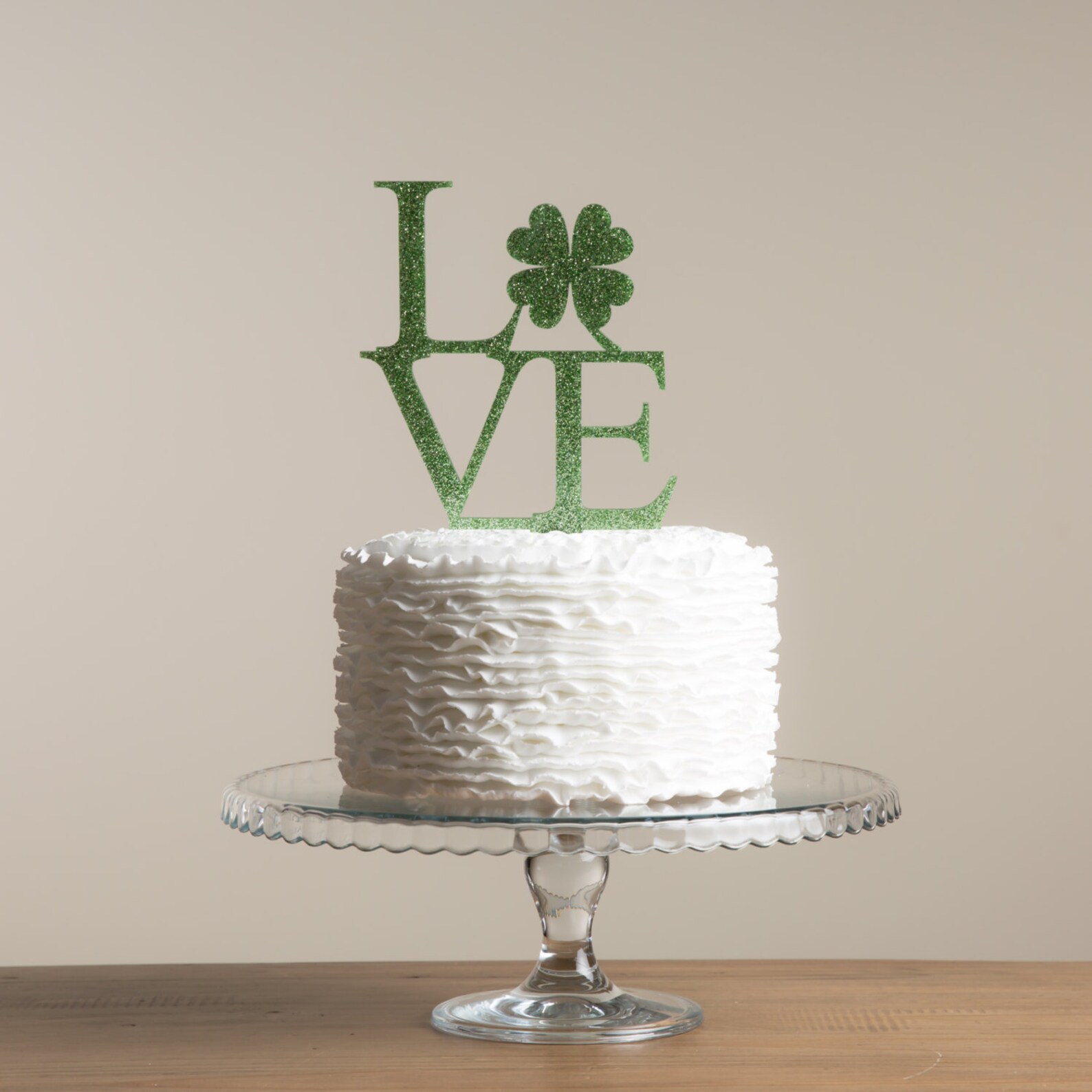 Shamrock Love Cake Topper – St. Patrick's Day Acrylic Decoration - Etsy