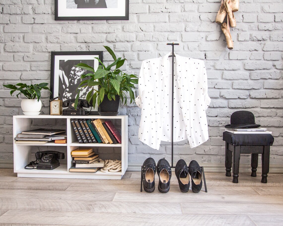 Skinny Clothes Rack // Minimalist Clothes Stand // Velvety - Etsy