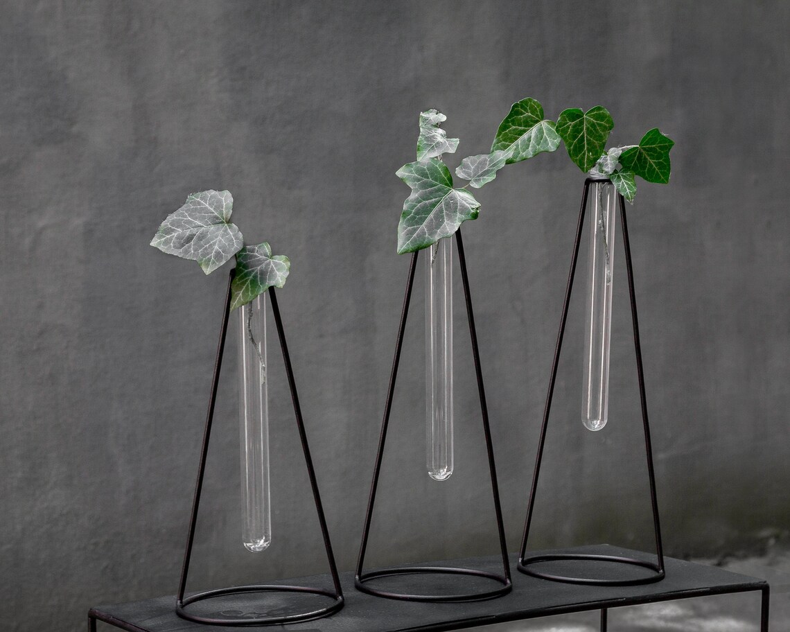 Minimalist Metal Wire Vases | Etsy