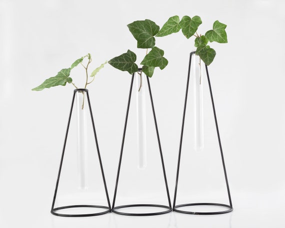 Minimalist Metal Wire Vases | Etsy