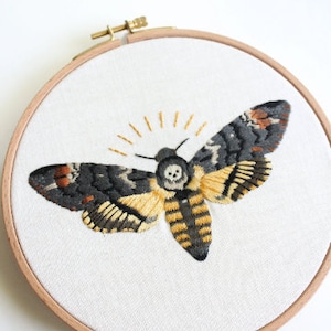 Moth Embroidery Design, Thread Painting Embroidery Pattern, Insect ...