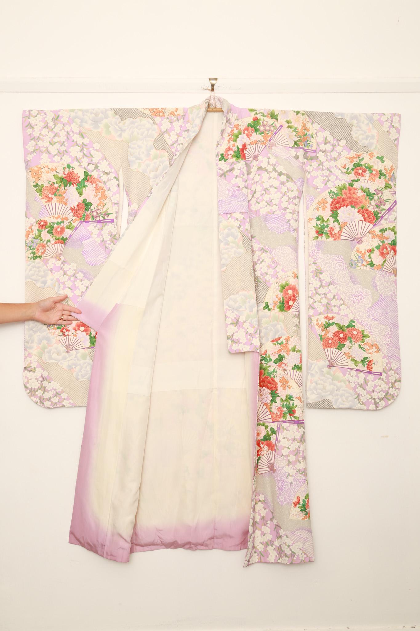 Traditional Japanese Kimono Furisode Floral Design - Etsy