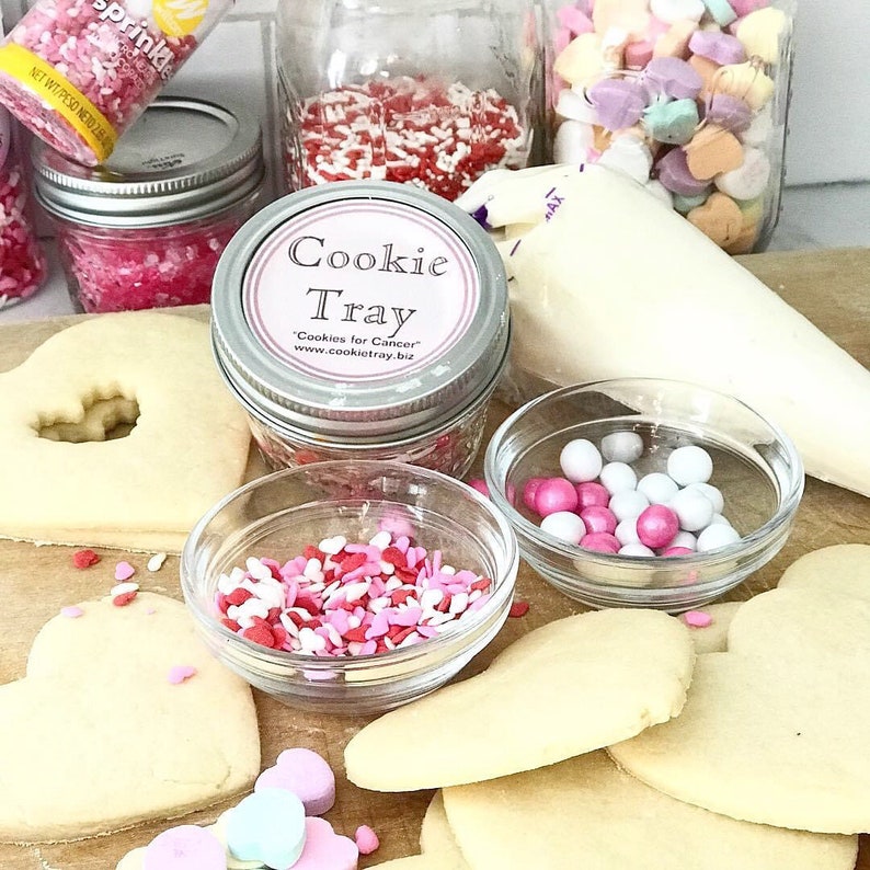 Valentine’s Day Cookie Decorating Kit - Etsy