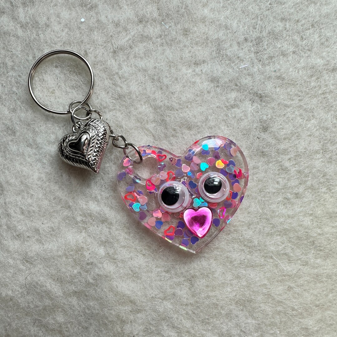 Handmade Bright Pink Heart Googly Eyes Resin Keychain, Epoxy Glitter ...