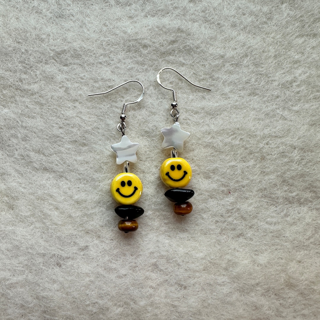 Handmade Smiley Face Earrings, Shell Star Bead Nickel-free Earrings ...
