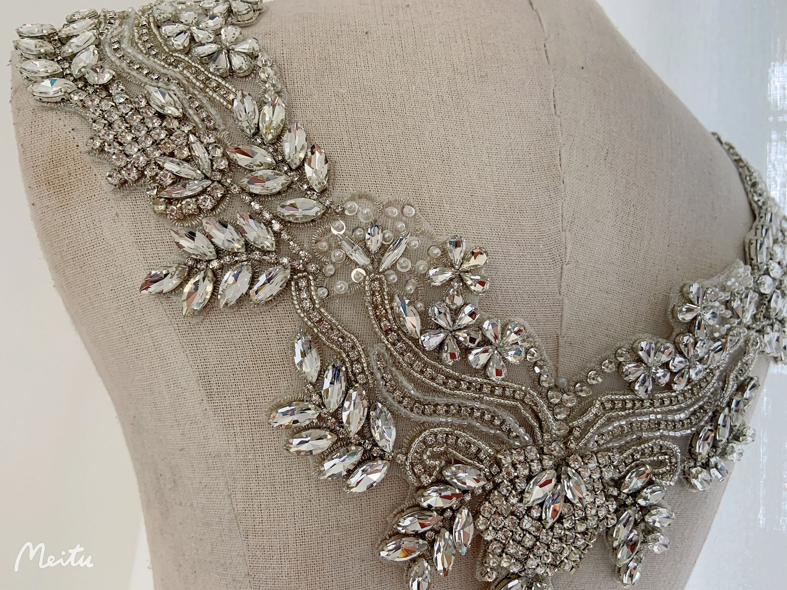 Rhinestone Bridal V Neckline Applique for Bridal Dress, Costume Dress ...