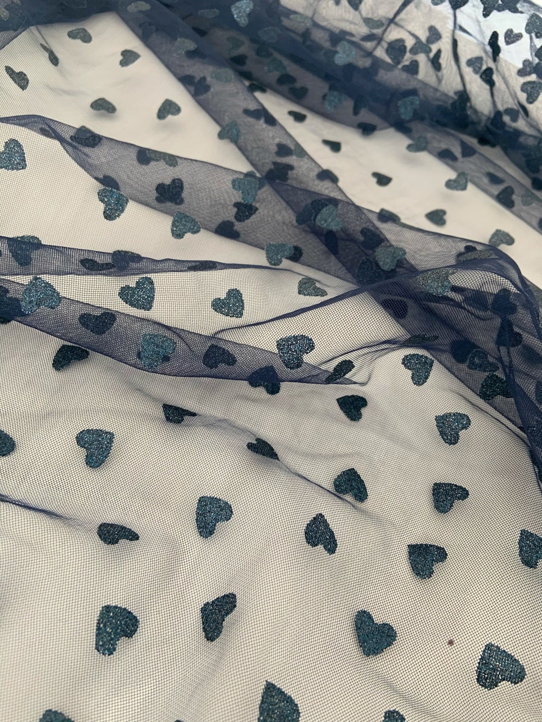 Tela de tul azul marino con corazón de brillos, tela de encaje de tul ...