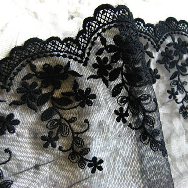Black Scalloped Lace - Etsy