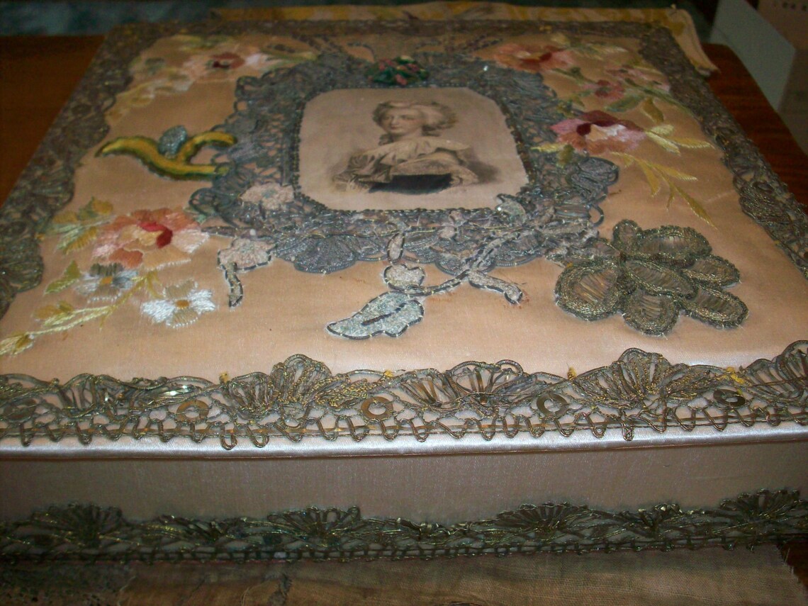 18th Century Very Special Antique Box of Ribbon Work Lace - Etsy