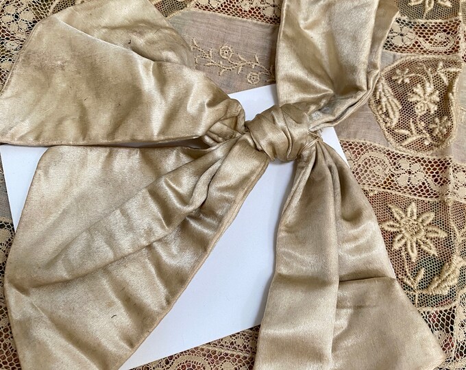 Antique Ribbon Work 1800s Silk Satin Bow - Etsy
