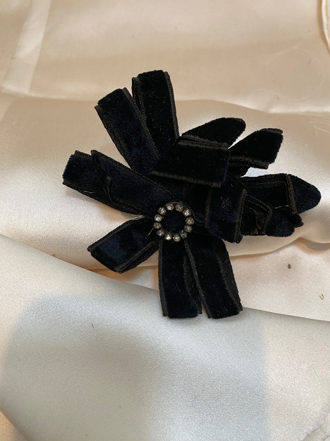Antique Ribbon Work 1800s Bow Silk Velvet Black With Rhinestone - Etsy