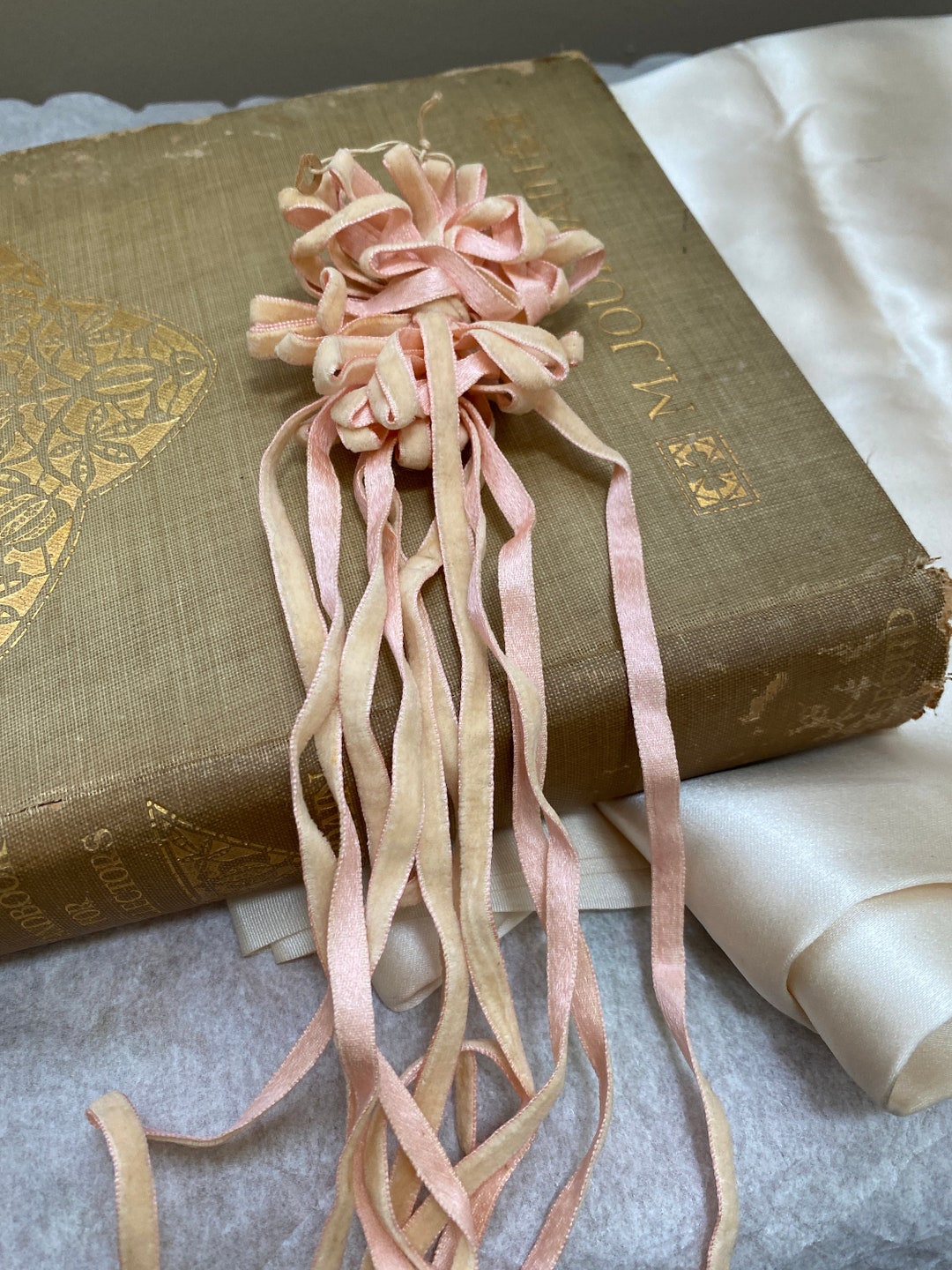 Antique Ribbon Work 1800s Bow Silk Velvet Pale Pink - Etsy