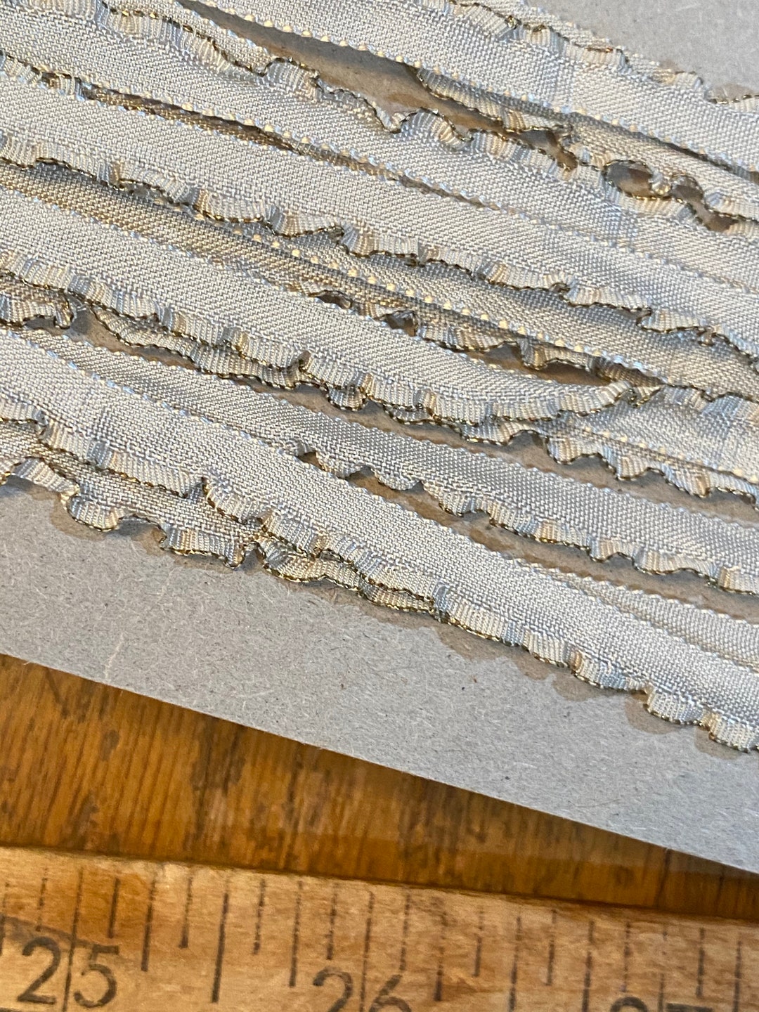35.5" Metal Lettuce Edge Pale Oyster Rare Silk Antique Authentic Ribbon ...