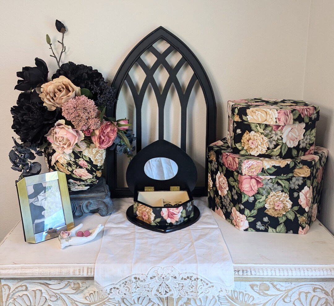 Decor Set// Musical Floral Vase, the San Francisco Music Box Company ...