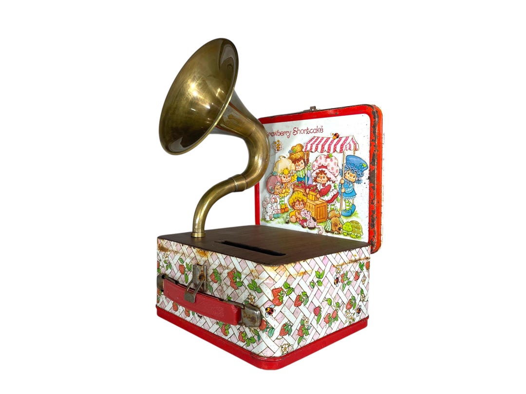 1985 Strawberry Shortcake Lunchbox Phone Amplifier, Acoustic iPhone ...