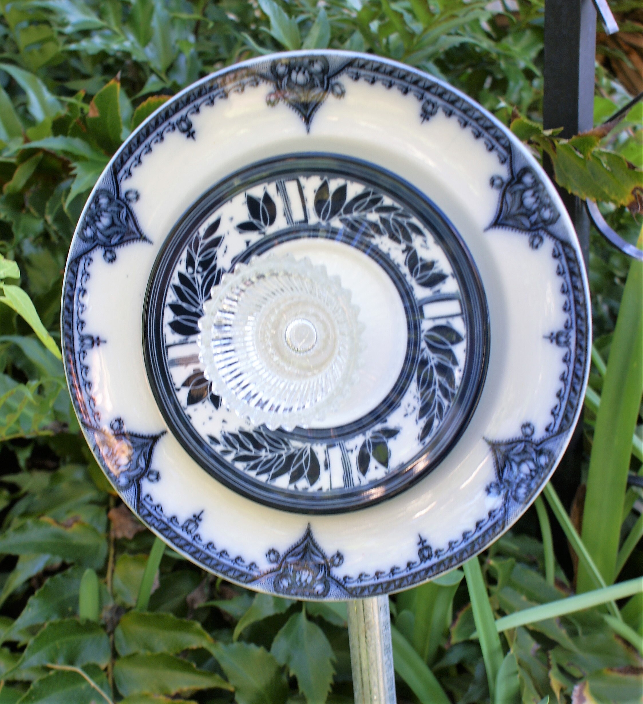 Plate Flower - Blue & White Tulip for the Garden - Etsy