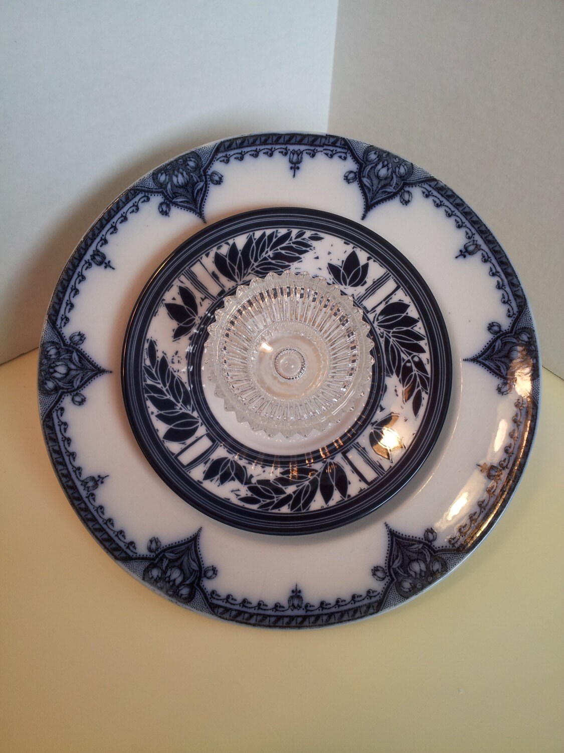 Plate Flower - Blue & White Tulip for the Garden - Etsy