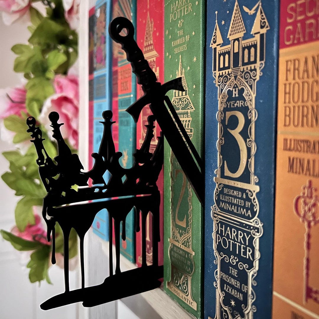 Sword Bookshelf Silhouette - Bookshelf Decor, Black Minimalist Decor ...