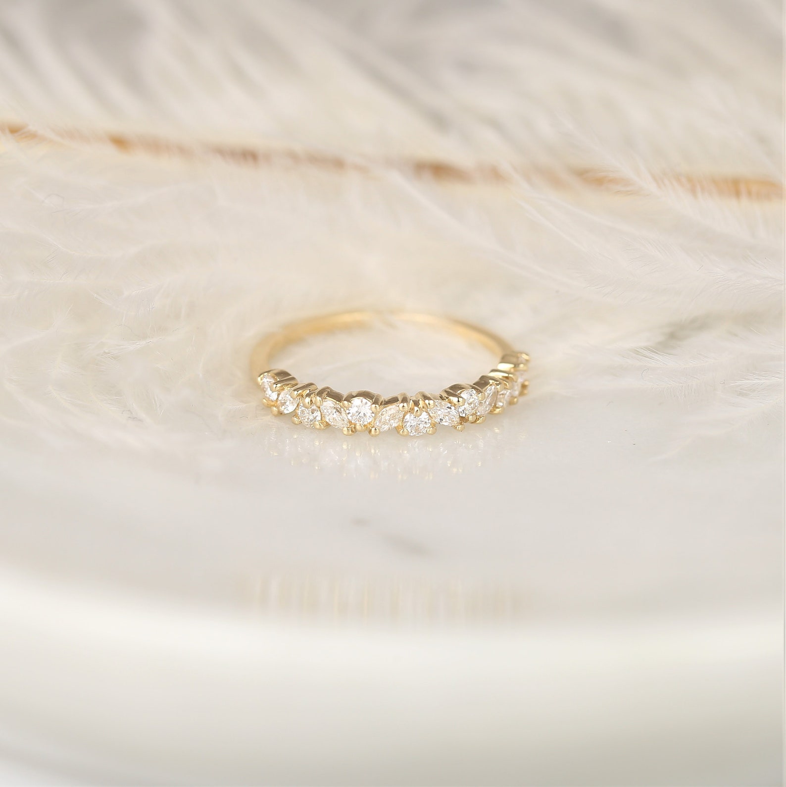 DIAMOND FREE Rosemary 14kt Gold Forever One Moissanite Dainty Cluster ...