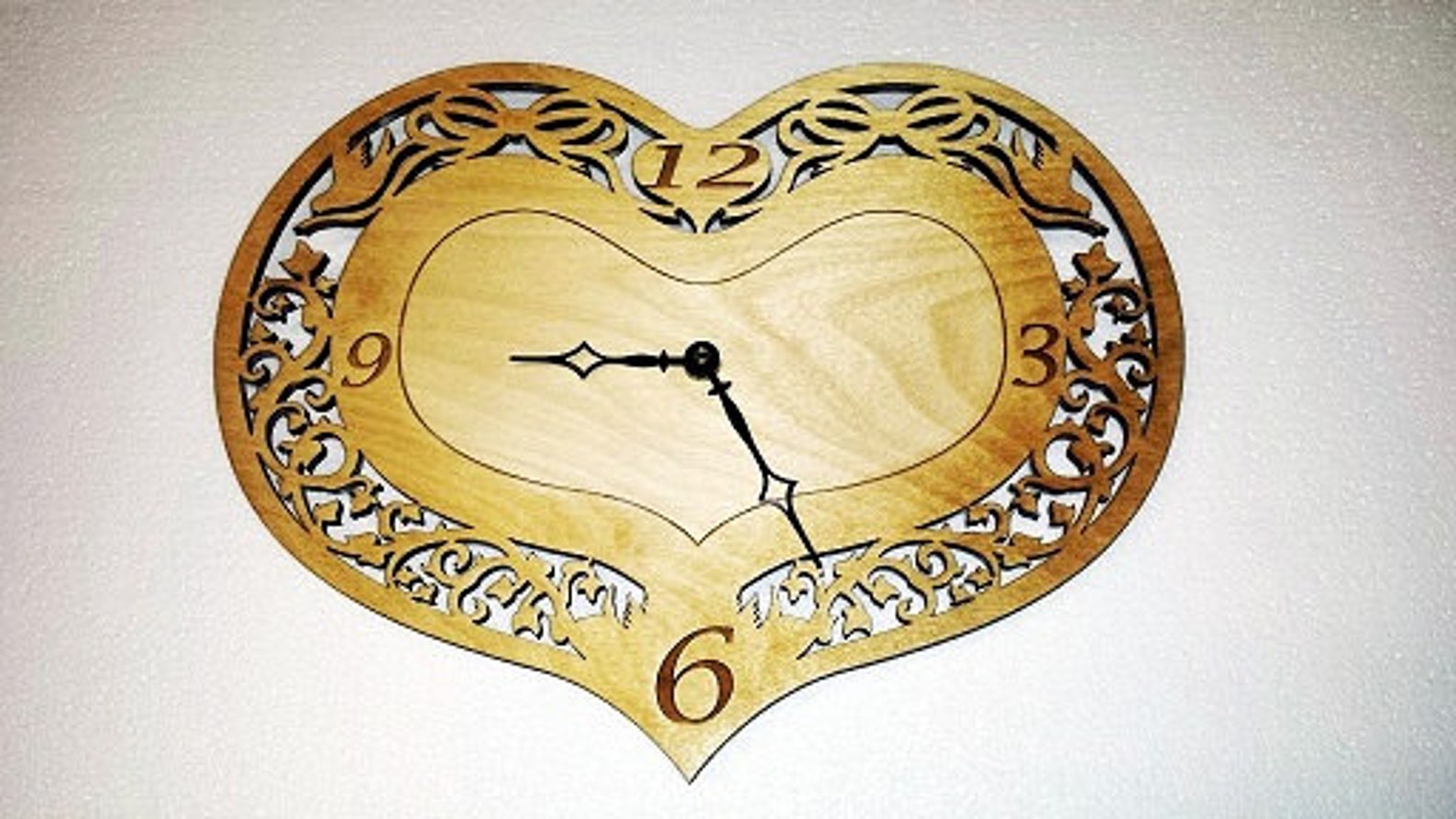 Clock- Heart Free Shipping - Etsy