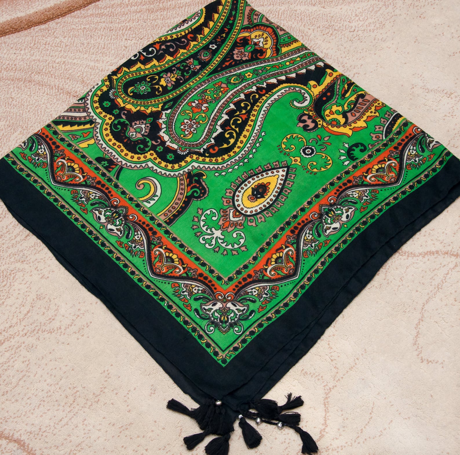 VINTAGE Paisley shawl. Women's big shawl Collection shawl | Etsy