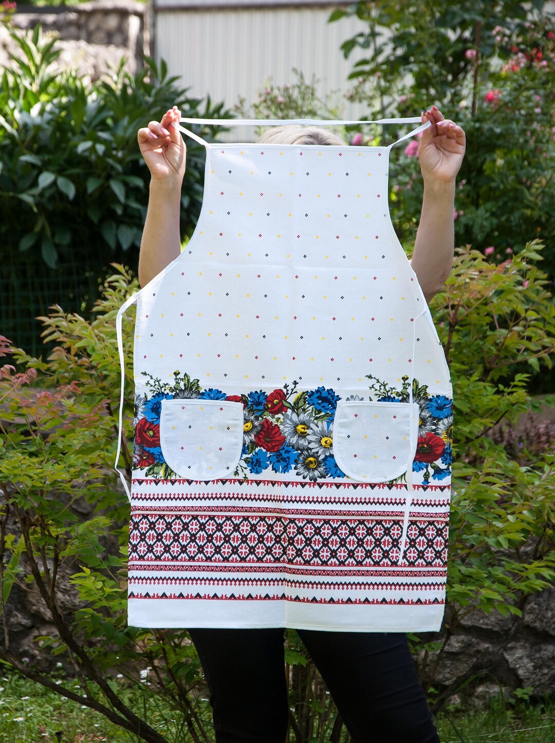 Ukrainian Kitchen Apron, Ukrainian Embroidery Ornaments, Poppies Print ...