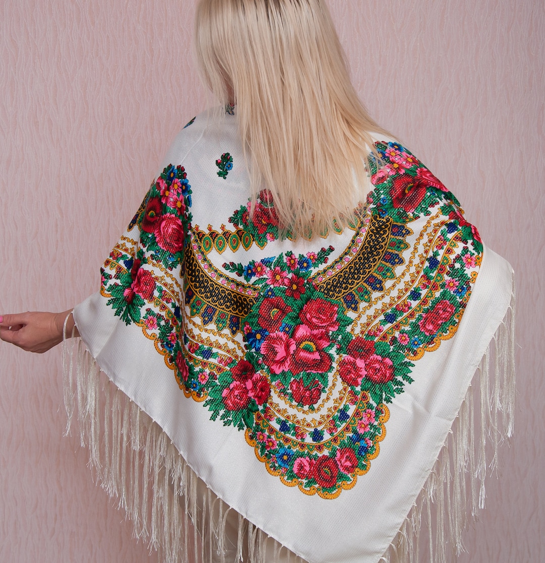 Ukrainian White Shawl Chale Russe. Lurex SCARF. Ethnic Floral Shawl ...