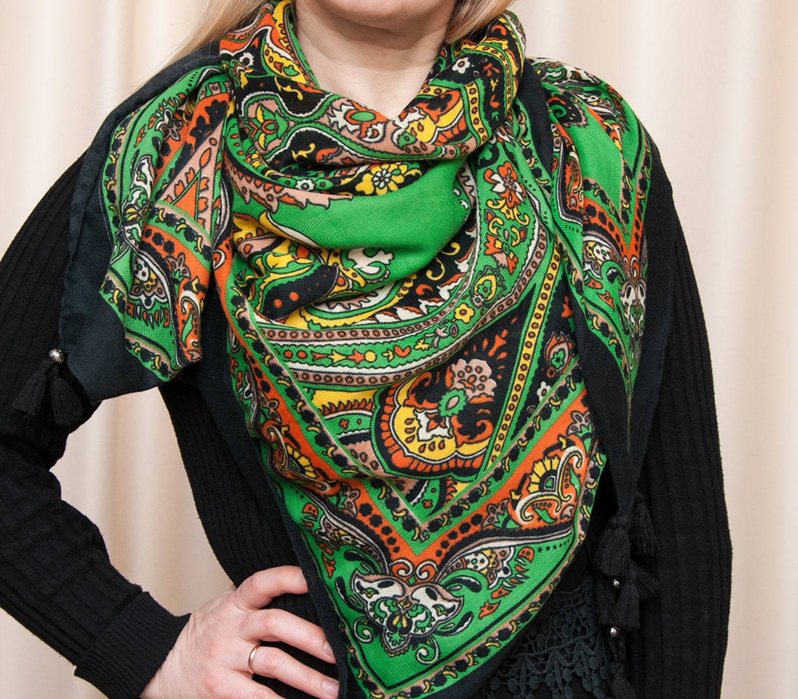 VINTAGE Paisley shawl. Women's big shawl Collection shawl | Etsy