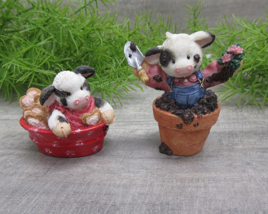 Mary's Moo Moos Figurine 1994 Cow Girl in Tub I'm in Love With Moo 1996 ...