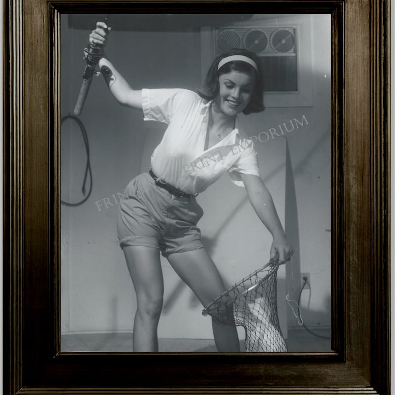 Elvgren Pinup - Etsy