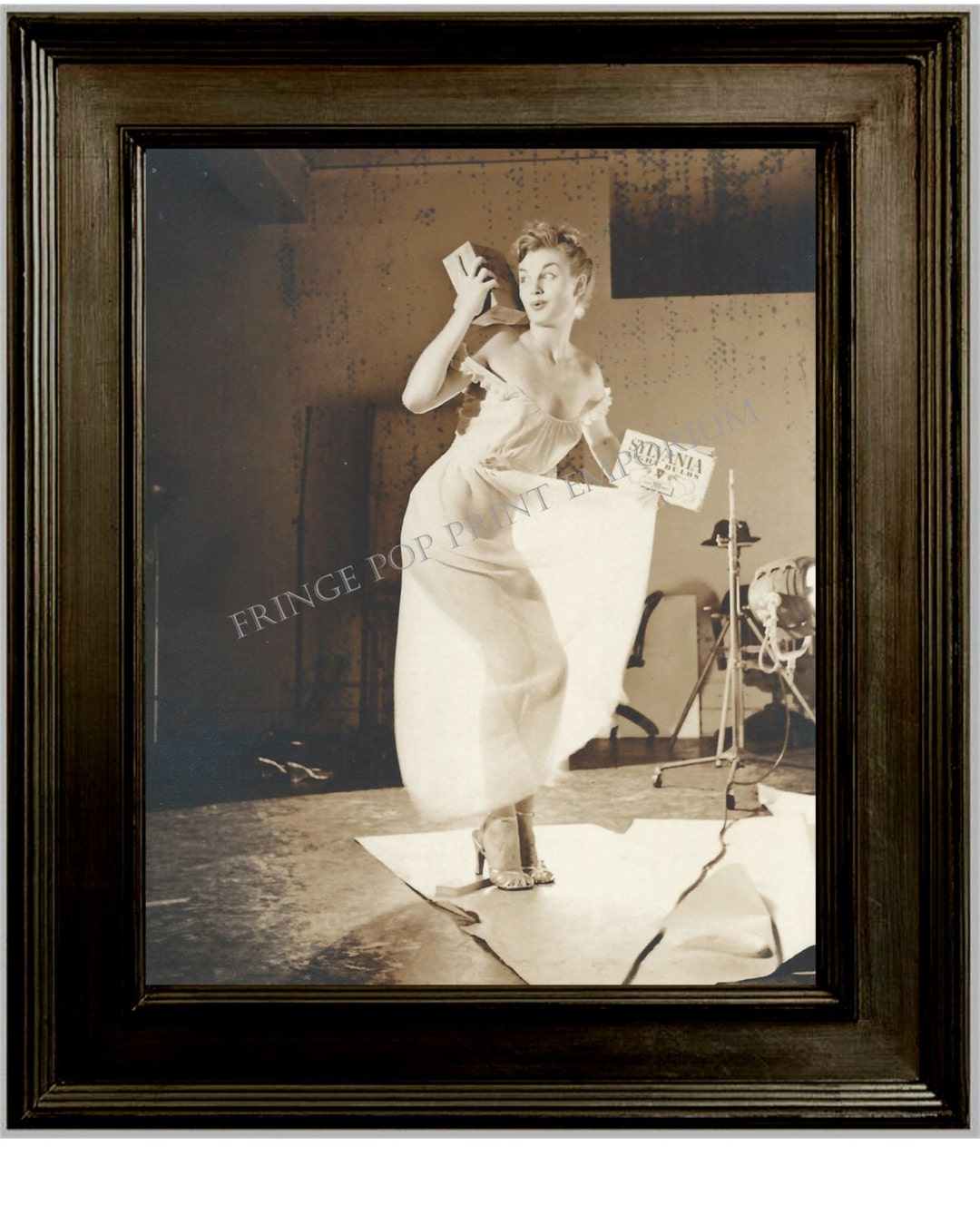 Gil Elvgren Pin up Girl Art Print 8 X 10 - Painting Reference Photo ...