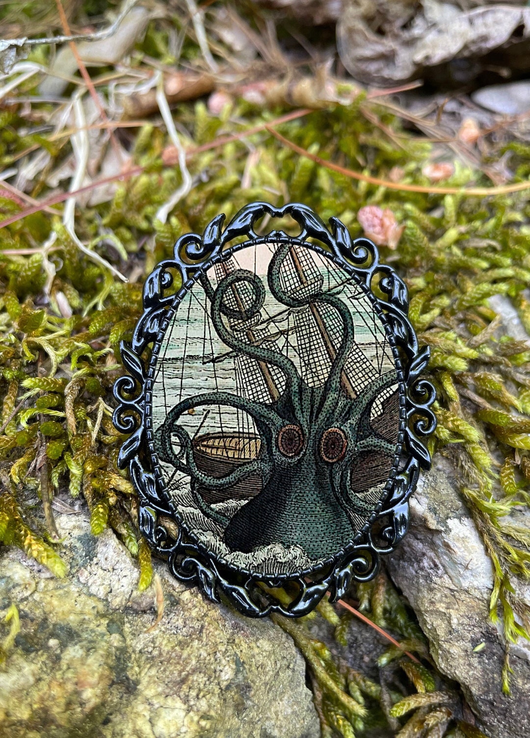 Kraken Sea Monster Brooch Pinback Pin Back Goth Gothic Victorian ...
