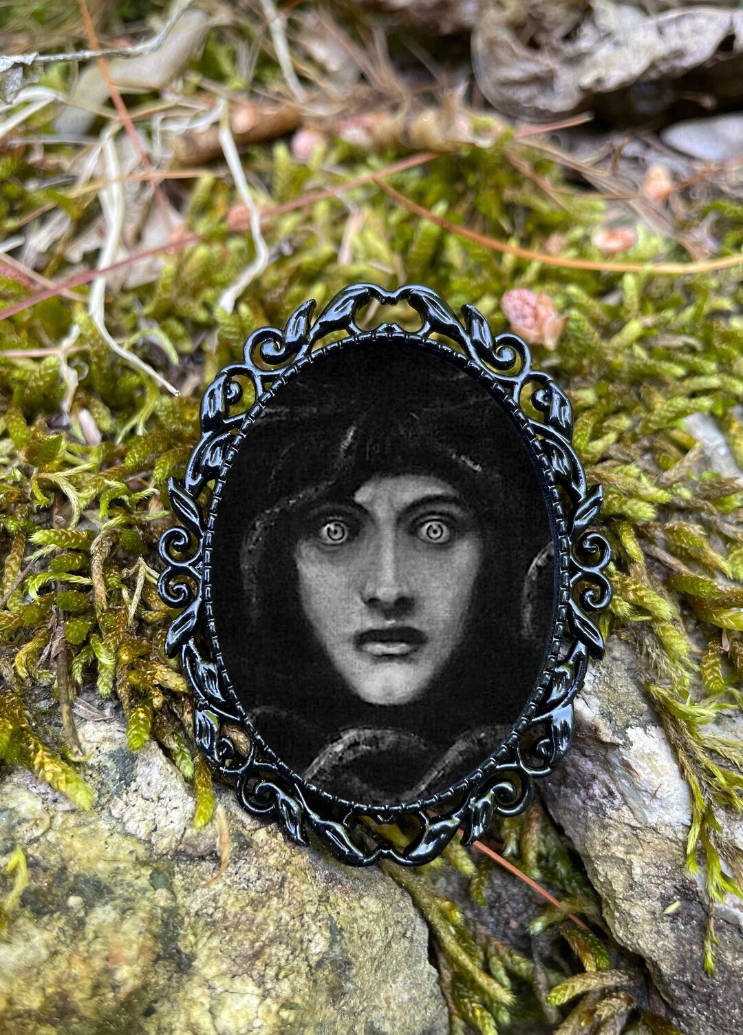 Franz Von Stuck Medusa Brooch Pinback Pin Back Goth Gothic Art Deco ...