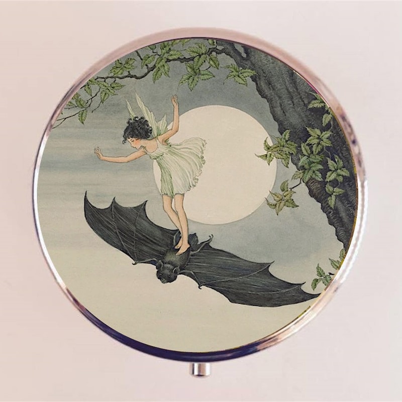 Pill Box Goth Silver - Etsy