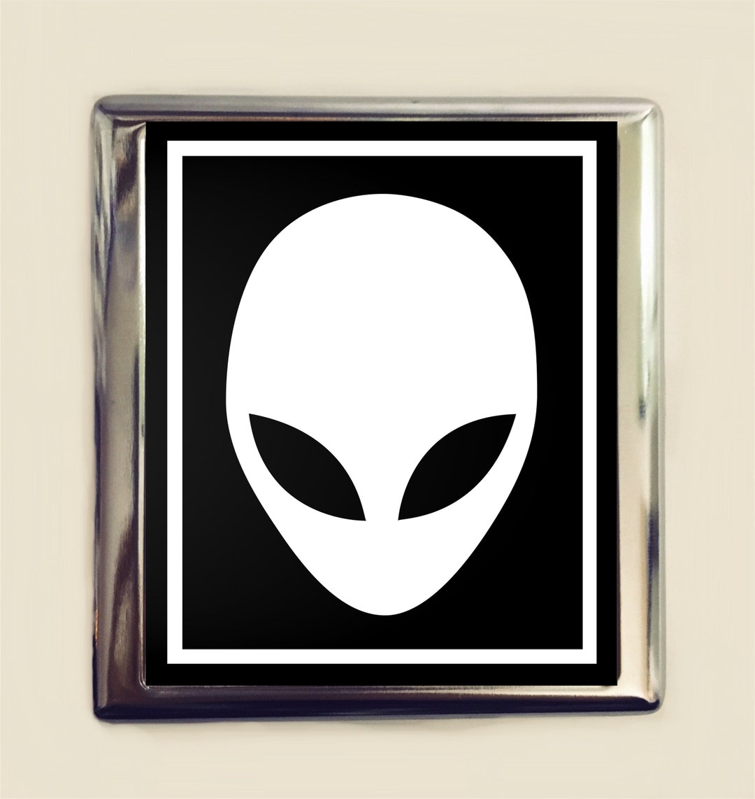 Alien Head Cigarette Case Business Card ID Holder Wallet Aliens UFO ...
