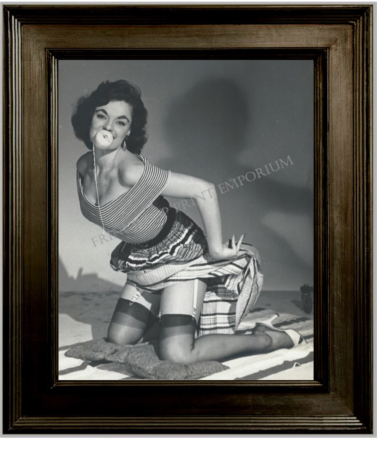 Gil Elvgren Pin up Girl Art Print 8 X 10 - Painting Reference Photo - Pinup on Blanket - Ball in ...