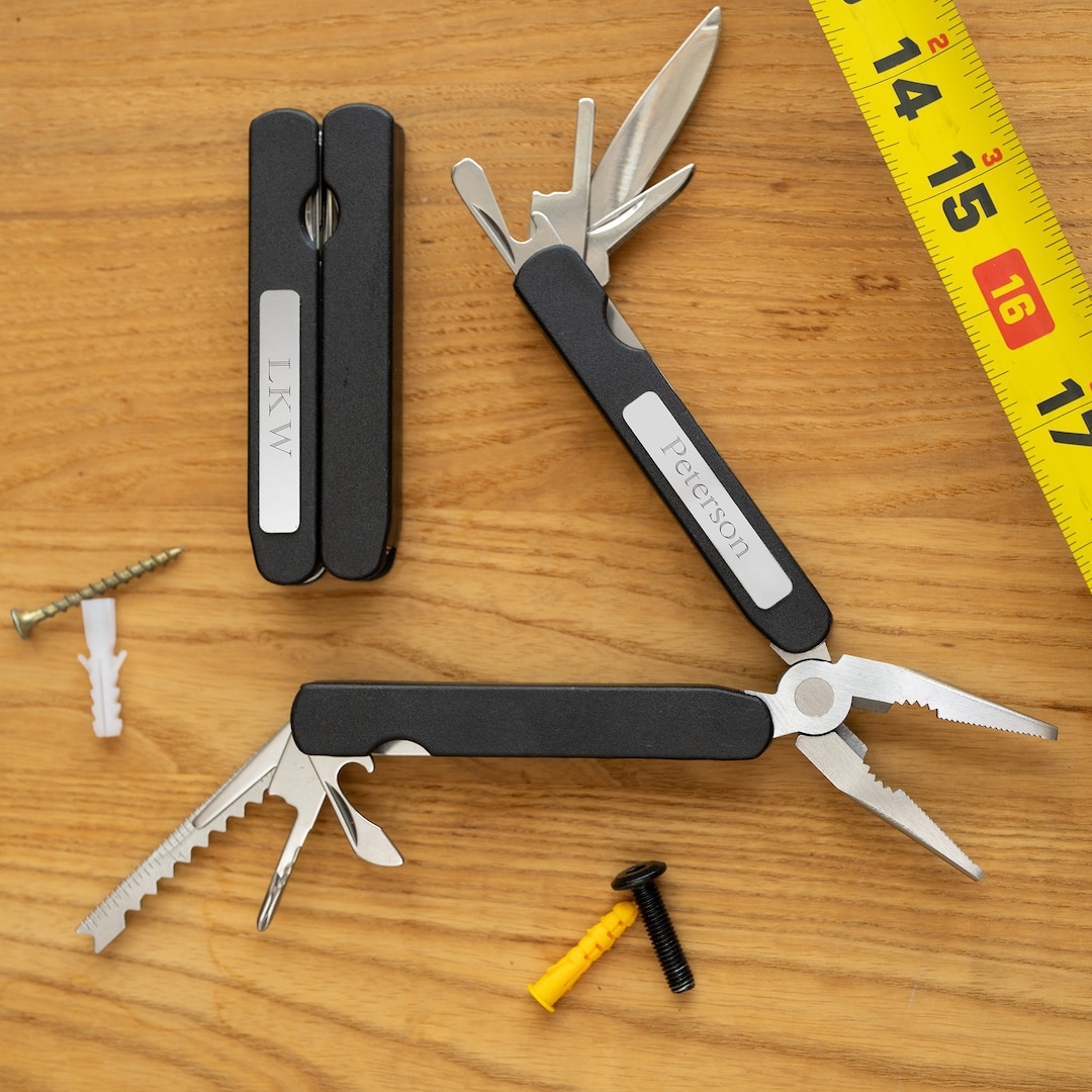 Groomsmen Gift Multi-tool, Personalized 10-in-1 Pocket Tool, Engraved ...