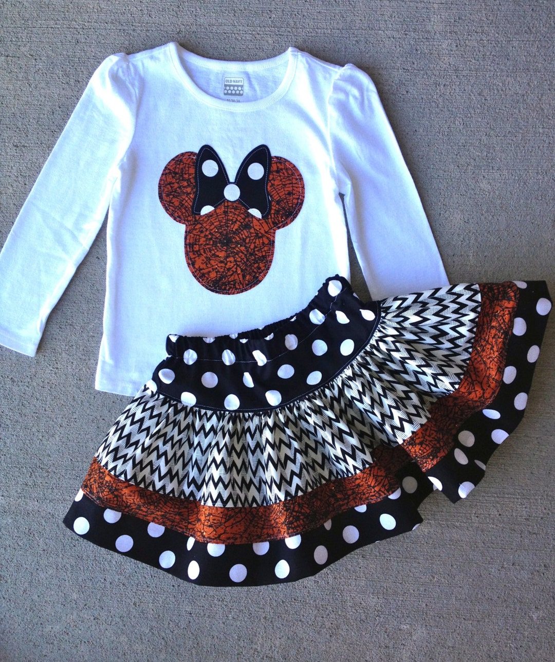 MINNIE MOUSE Orange and Black Halloween Set - Etsy
